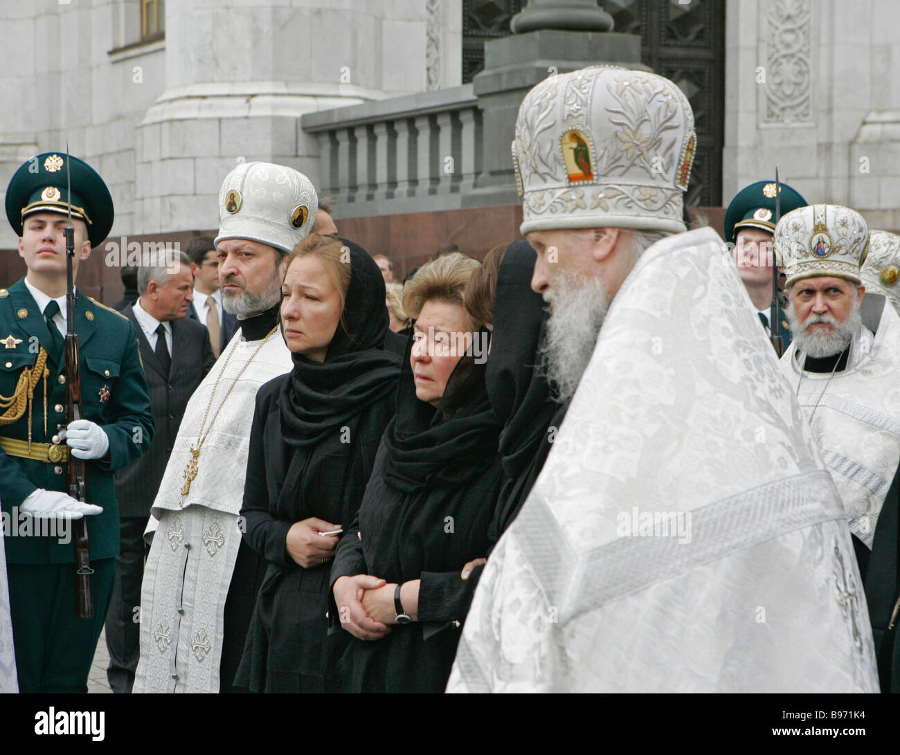 The coffin of Boris Yeltsin first Russian president carried out of the ...