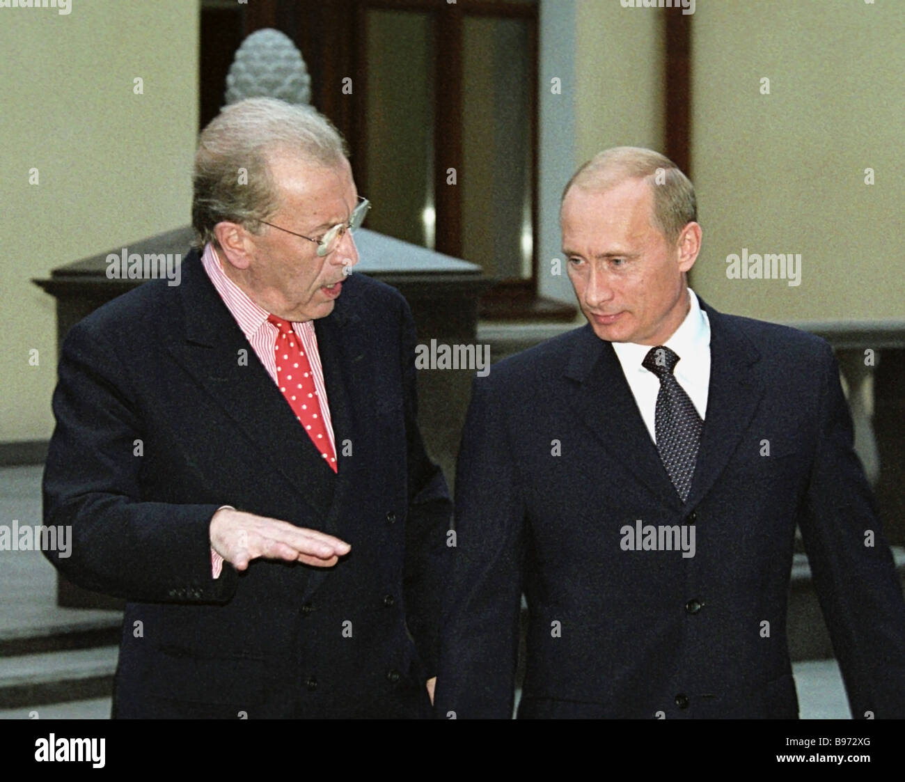 Russian President Vladimir Putin interviewed by BBC journalist David ...
