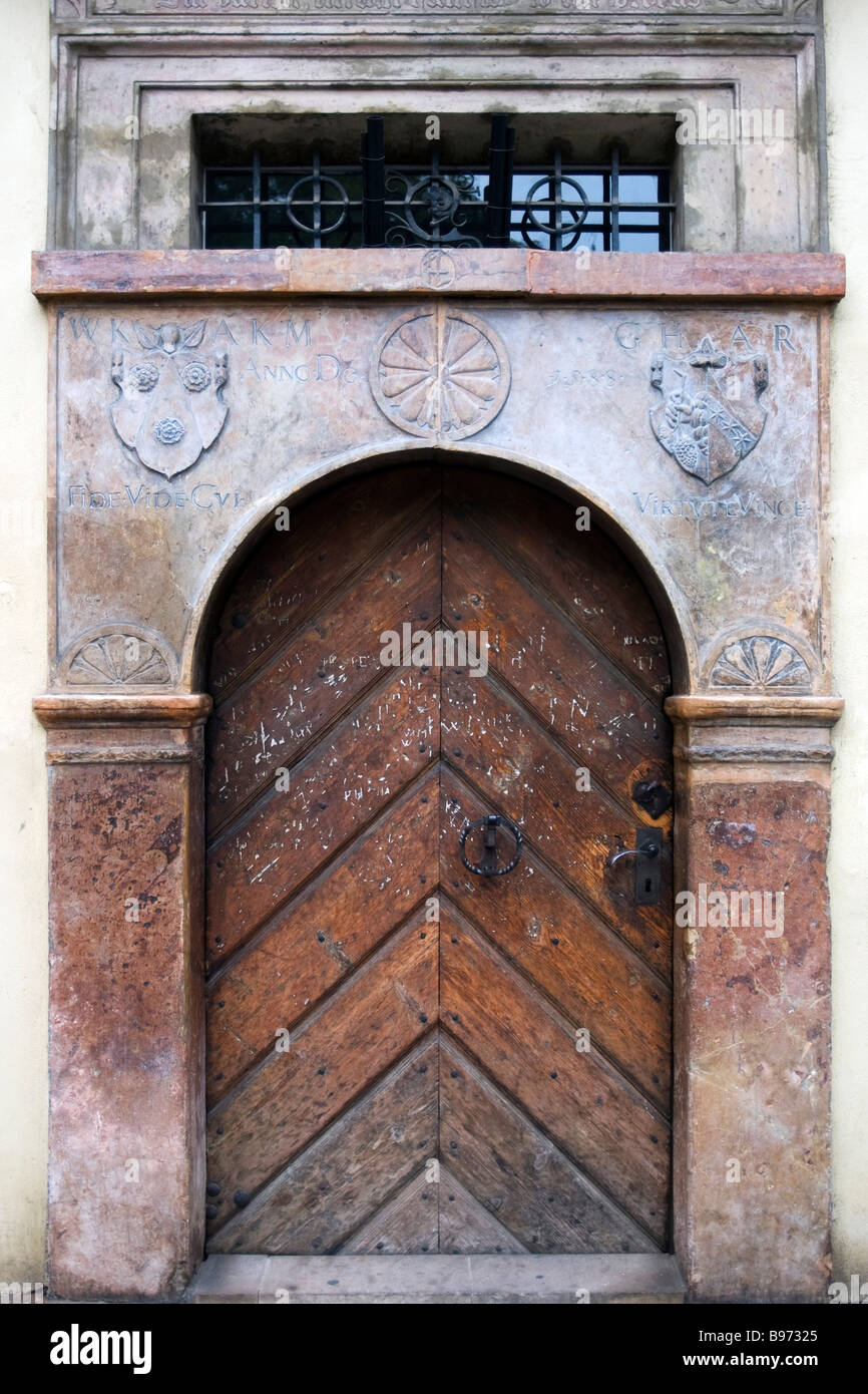 Under a casing of plaster hi-res stock photography and images - Alamy