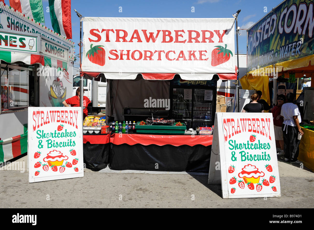 Food Booth at Florida State Fairgrounds Tampa fair Stock Photo - Alamy