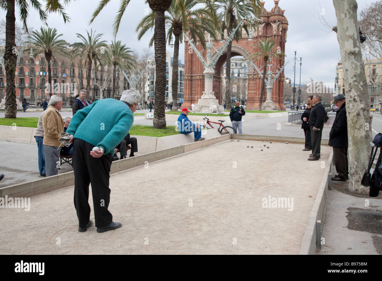 Petanque Game at Arc de Triomf, Barcelona Spain Stock Photo - Alamy
