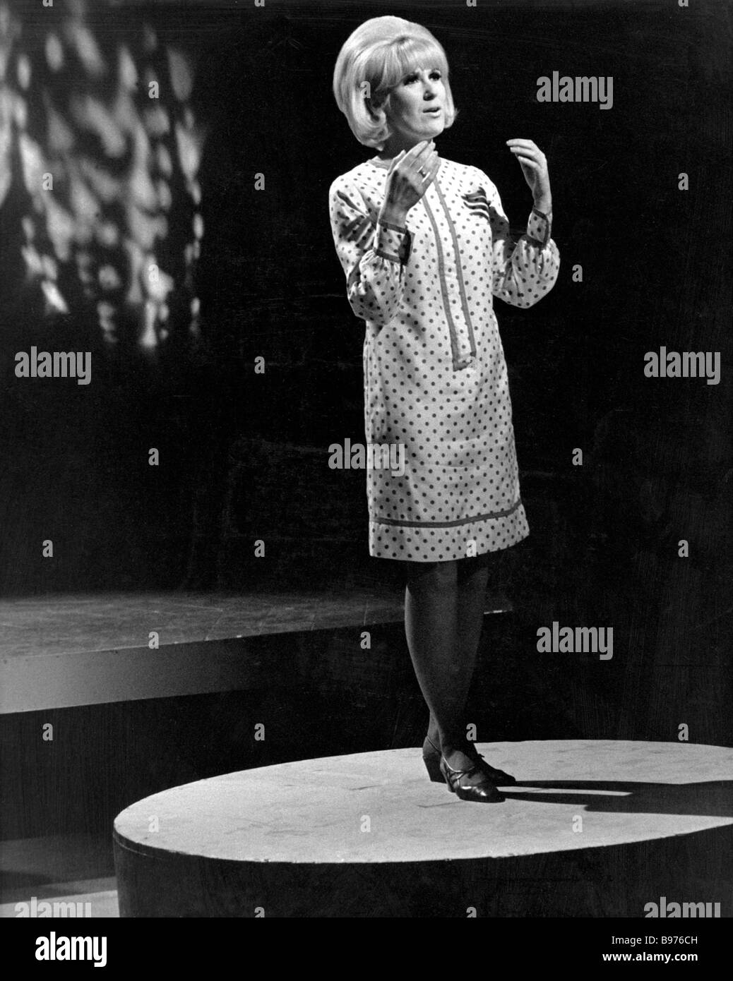 Dusty springfield 1969 hi-res stock photography and images - Alamy