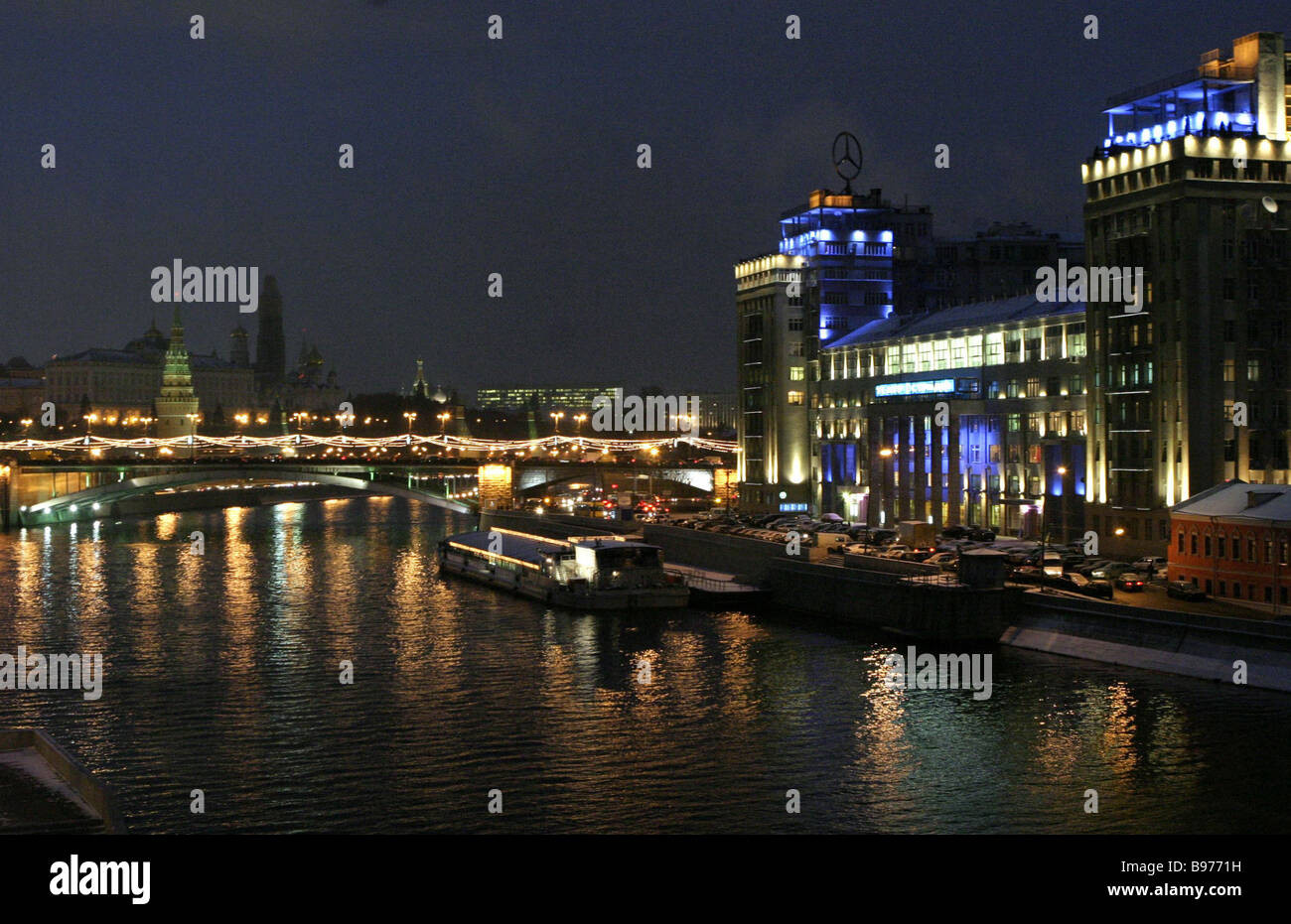 A night in Moscow Stock Photo - Alamy