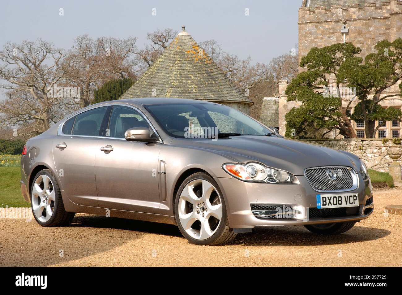 2008 Jaguar XF SV8 Stock Photo - Alamy