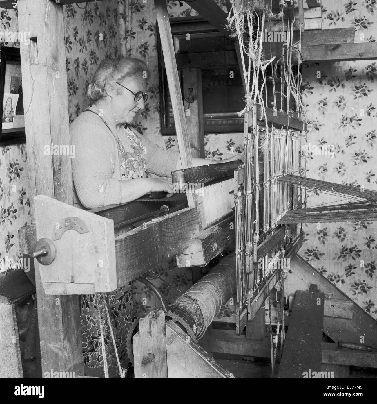 Woman Scotland High Resolution Stock Photography and Images - Alamy