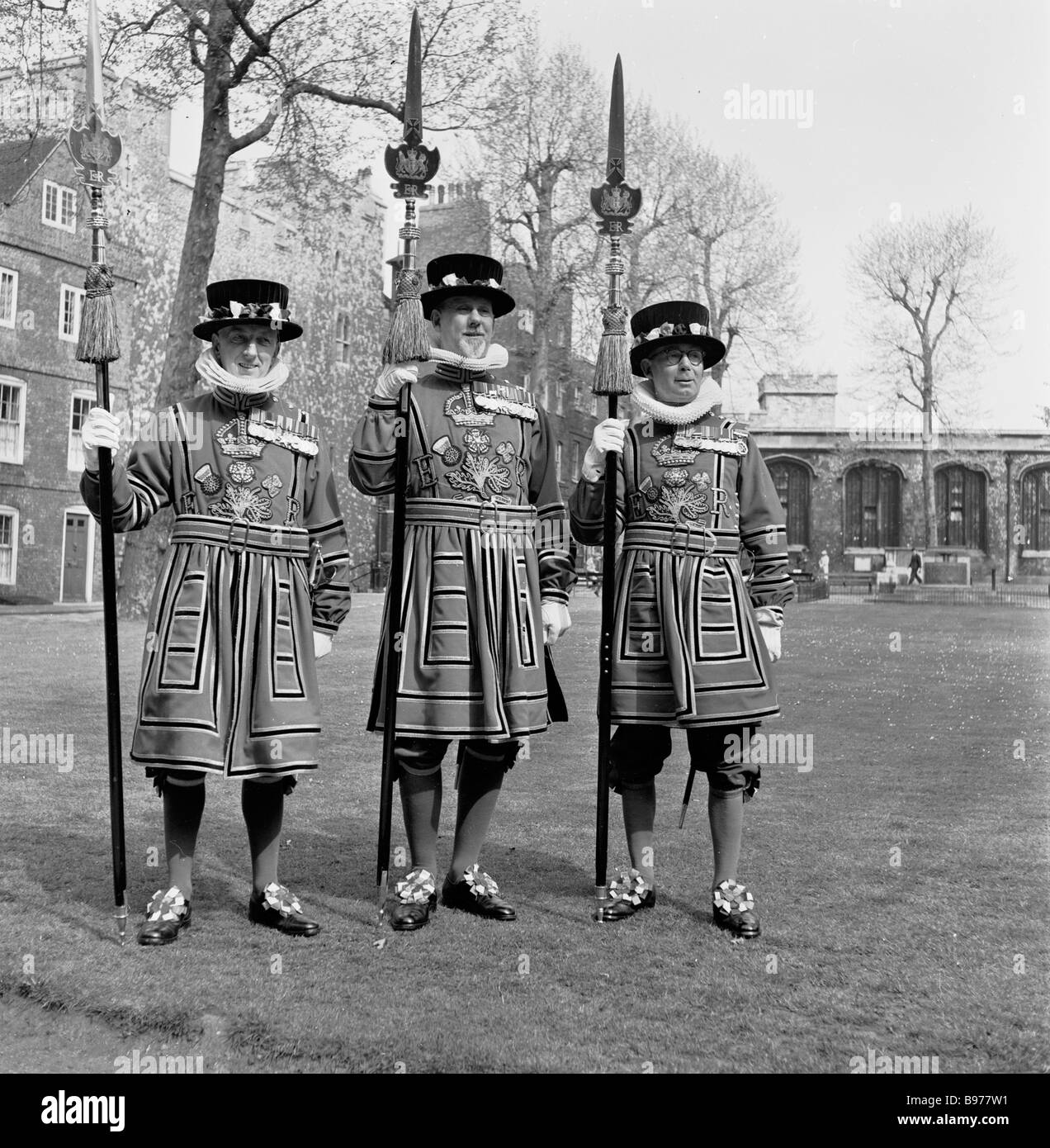 Kings bodyguard of yeomen of the guard hi-res stock photography and images - Alamy