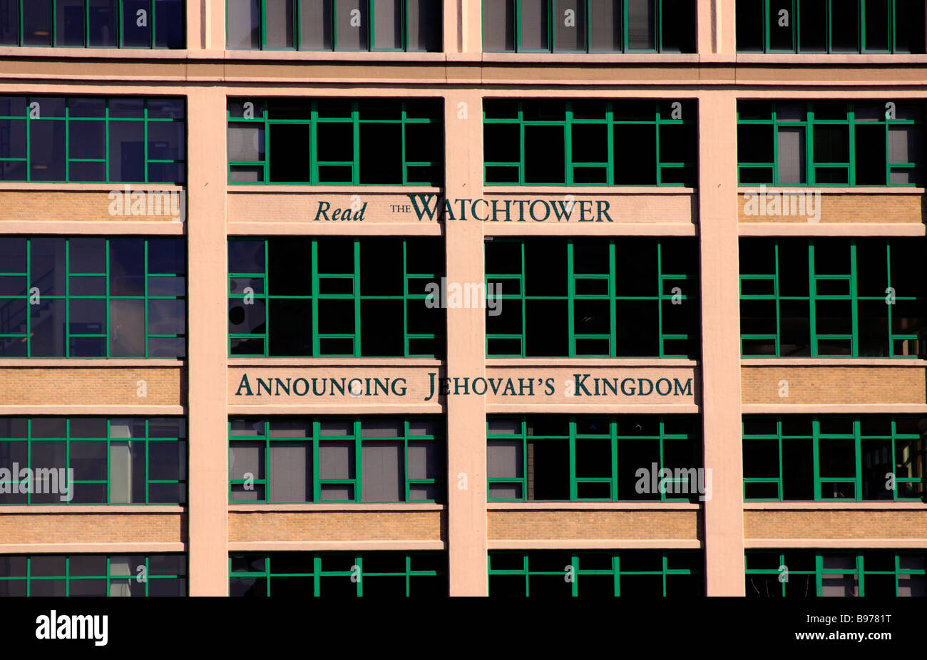 Jehovahs witnesses hi-res stock photography and images - Alamy