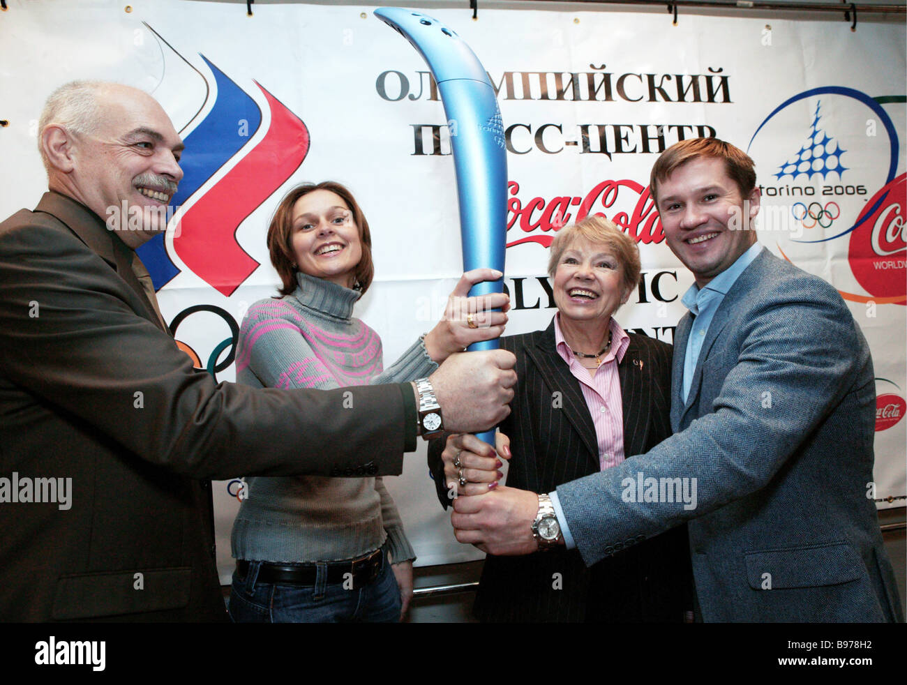 From left to right participants in Olympic Baton Turin 2006 Lev ...