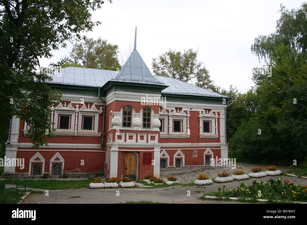 The Korobovs stone chambers One of Kaluga s oldest buildings erected in ...