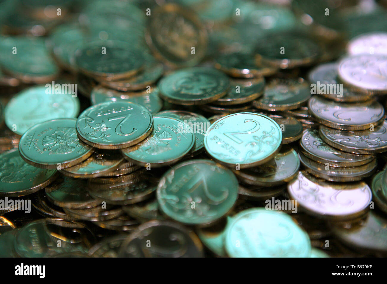 Minting 2 ruble coins at the Moscow Goznak Mint Stock Photo - Alamy