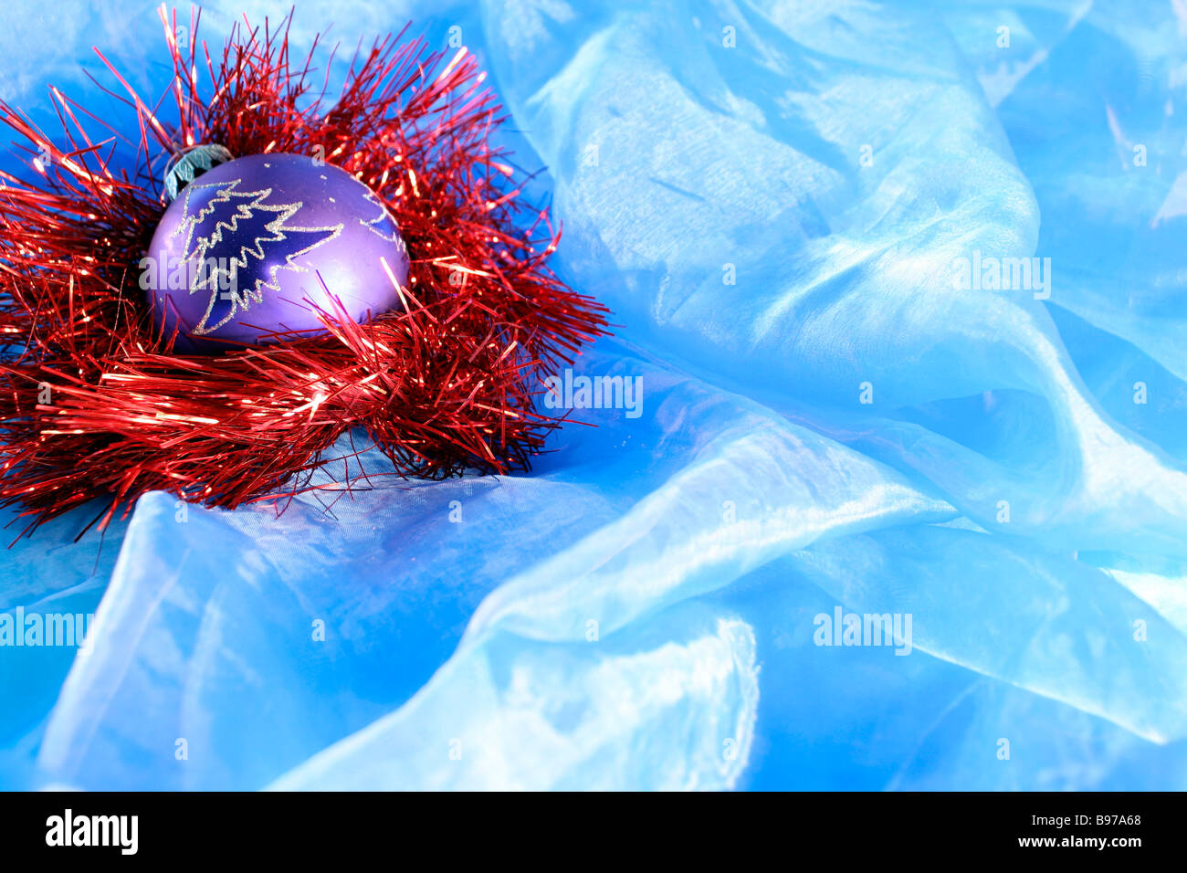 Balls mauve hi-res stock photography and images - Alamy