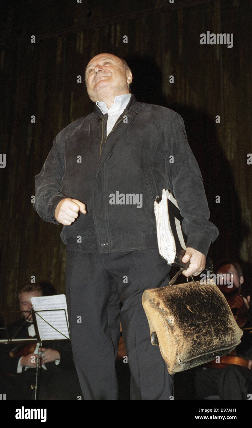 Satiric writer Mikhail Zhvanetsky performing Stock Photo - Alamy