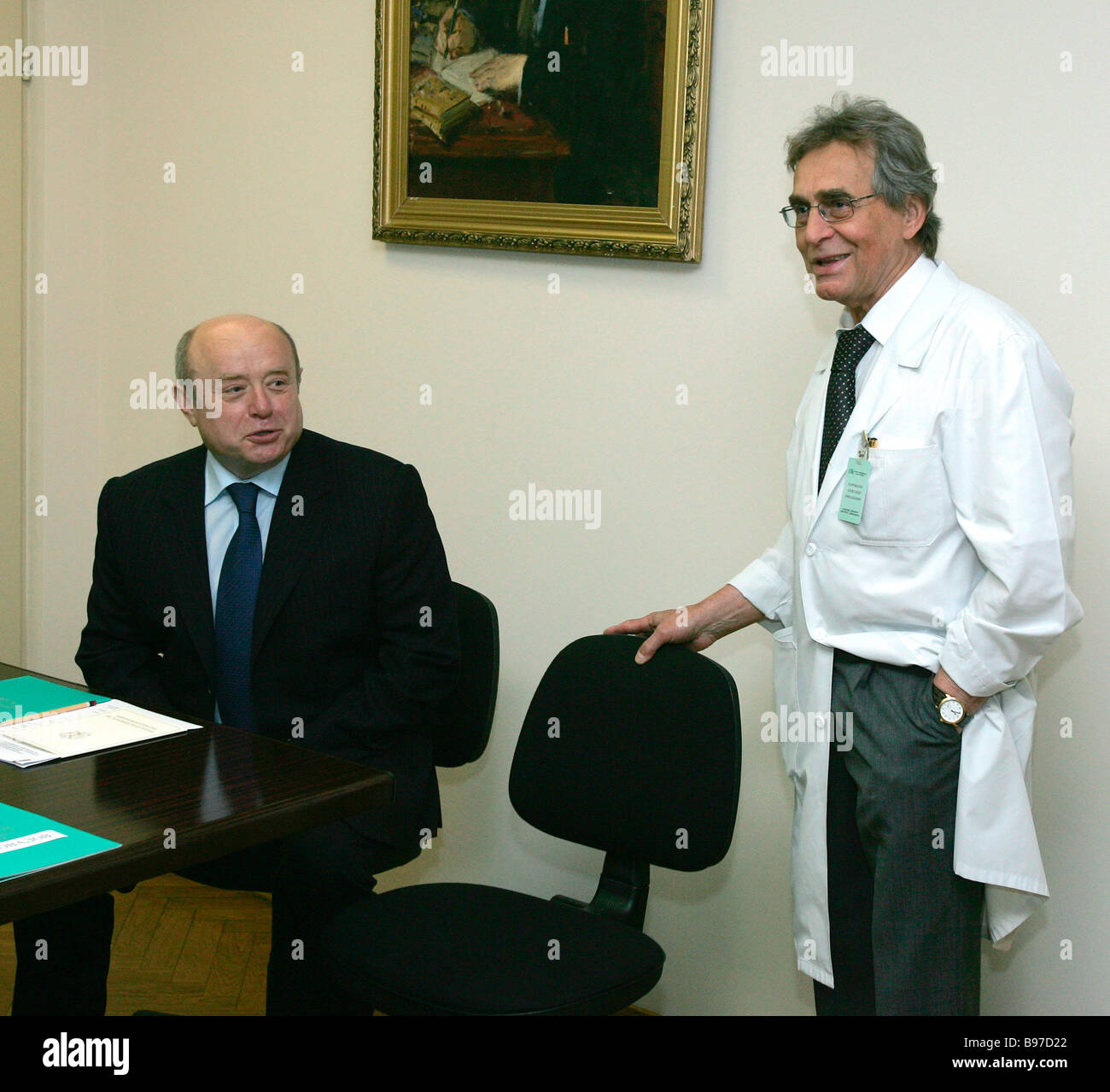 From right to left state prize winning neurosurgeon Alexander Konovalov ...