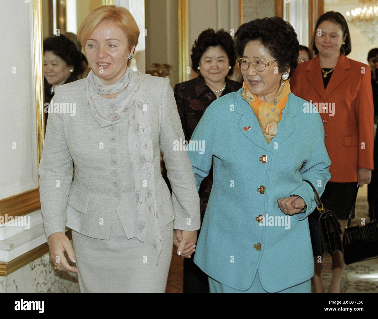 The Russian and Chinese First Ladies meet in the Kremlin Lyudmila Putin ...