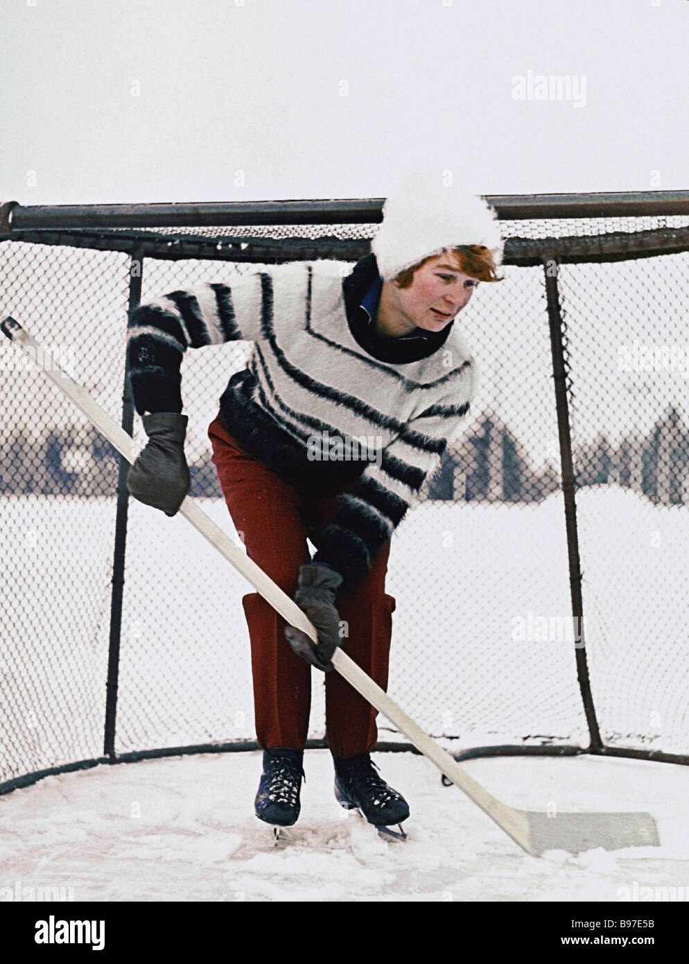 Valentina Tereshkova the world s first woman space pilot as goalie in ...