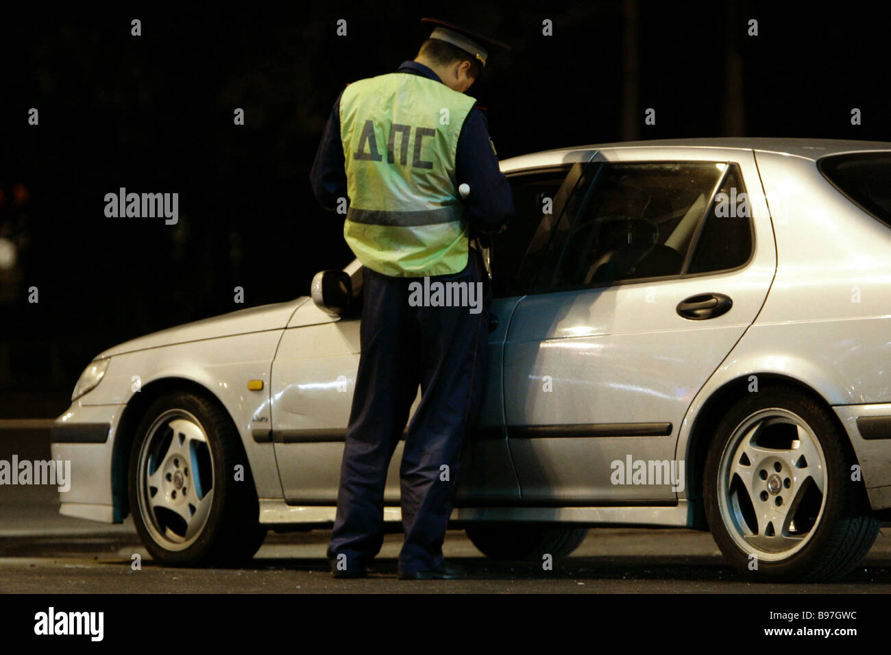 An officer of the traffic police Stock Photo - Alamy