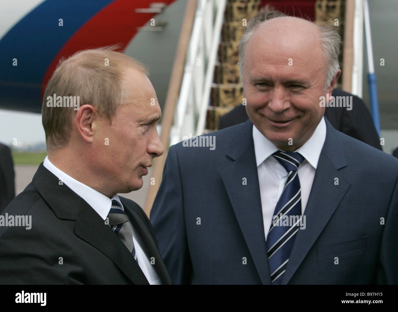 From left to right Russian President Vladimir Putin and Mordovian ...
