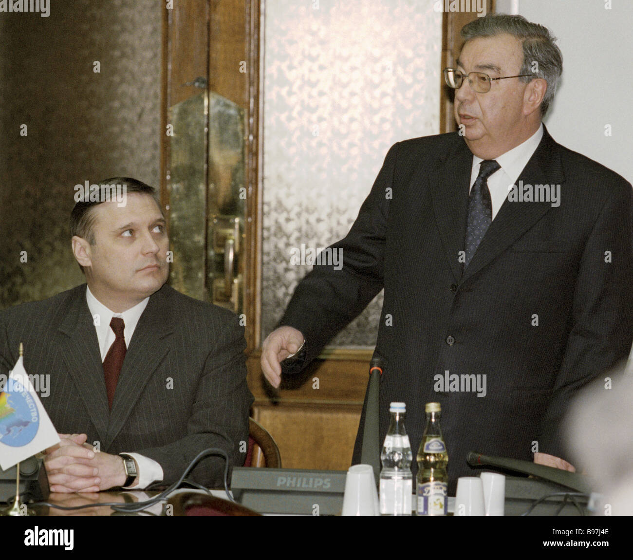 Mikhail Kasyanov Russia s acting Prime Minister left and Yevgeny ...