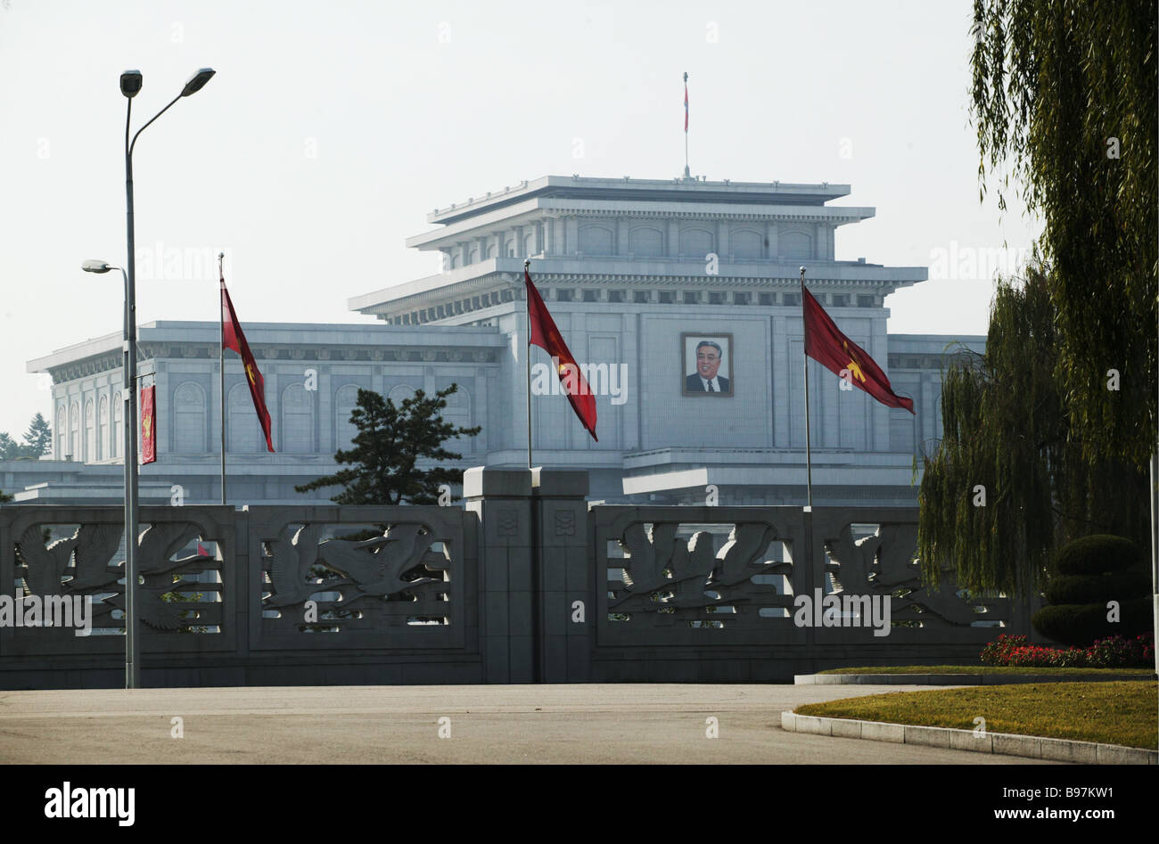 The Kim Il Sung mausoleum in Pyongyang Stock Photo - Alamy