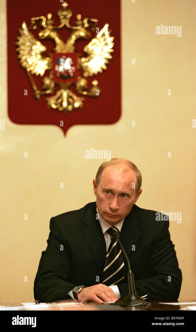 July 24 2007 Russian President Vladimir Putin meeting with government ...