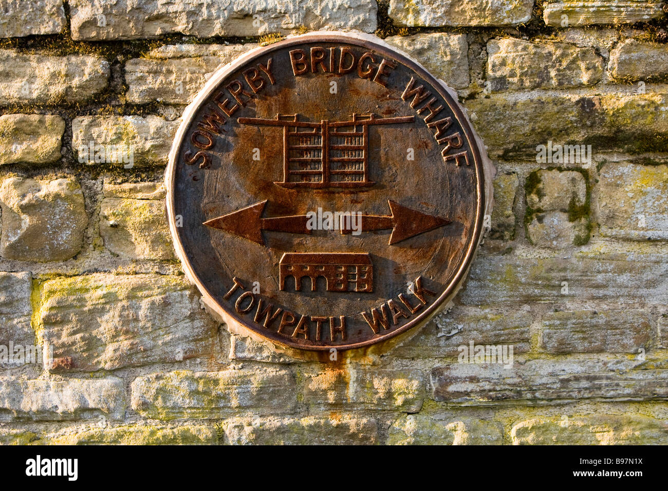 Sowerby Bridge Wharfe, Rochdale Canal, near Halifax, West Yorkshire, GB ...