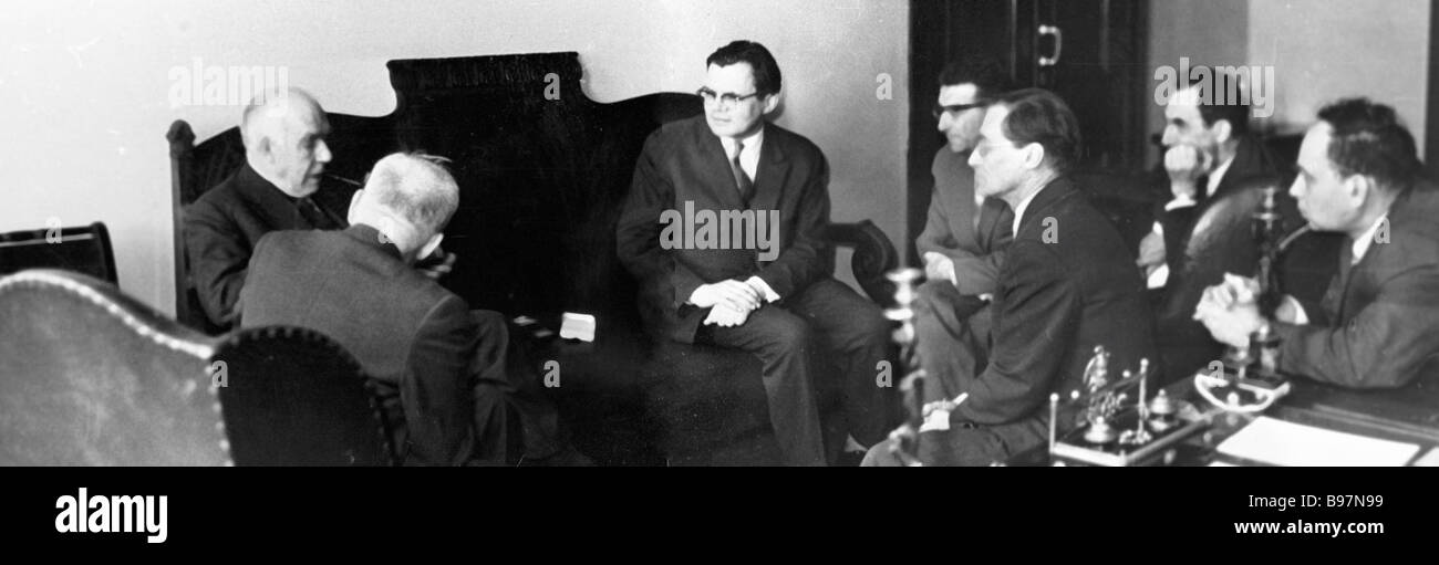 Left to right a Danish physicist Niels Bohr academician Igor Tamm ...