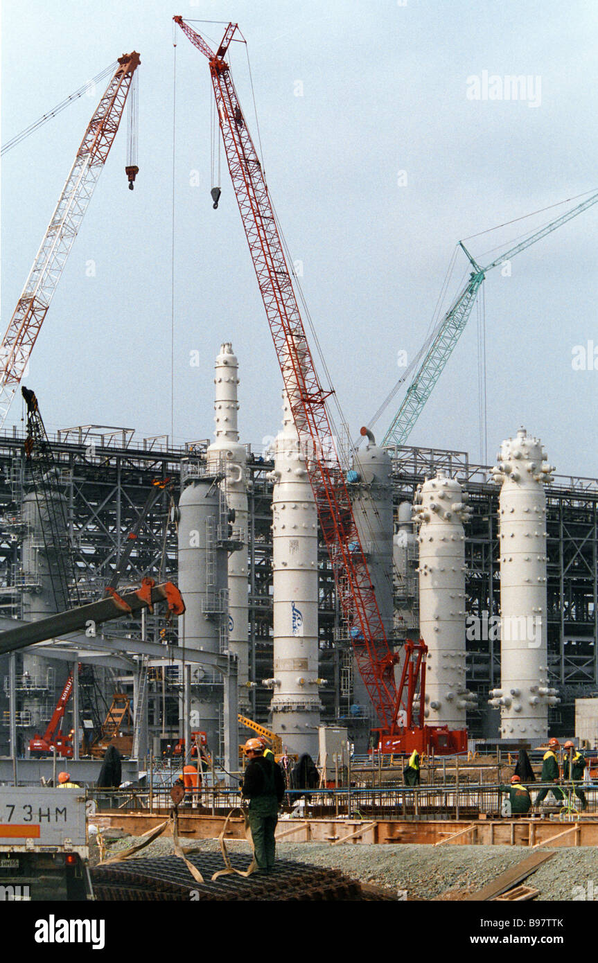 Liquefaction Plant High Resolution Stock Photography and Images - Alamy