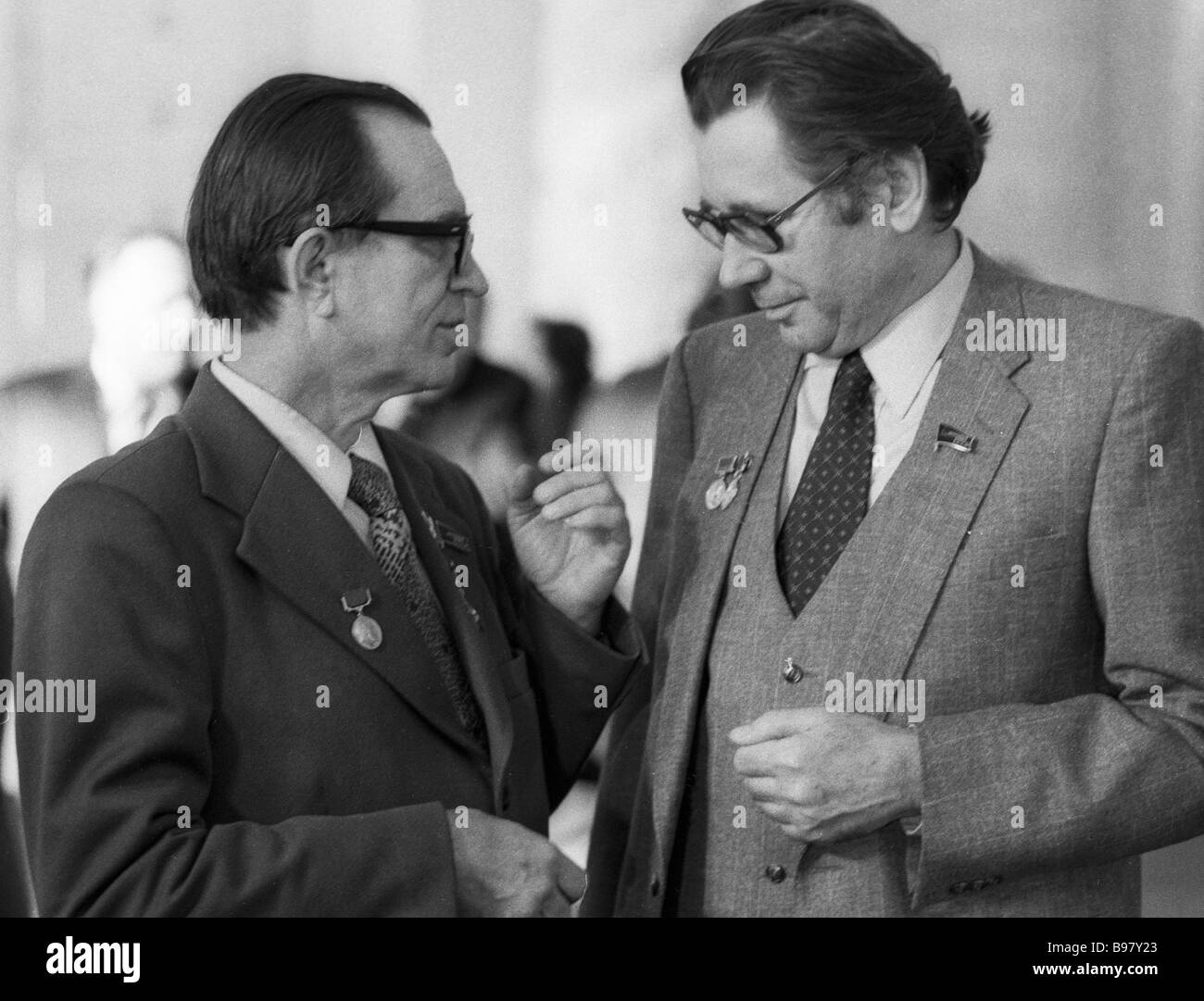 26th Soviet Communist Party delegates Academician Viktor Glushkov ...
