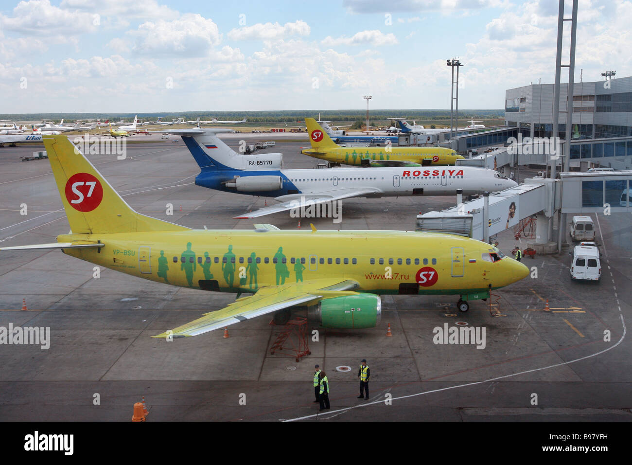 Domodedovo International Airport Stock Photo - Alamy