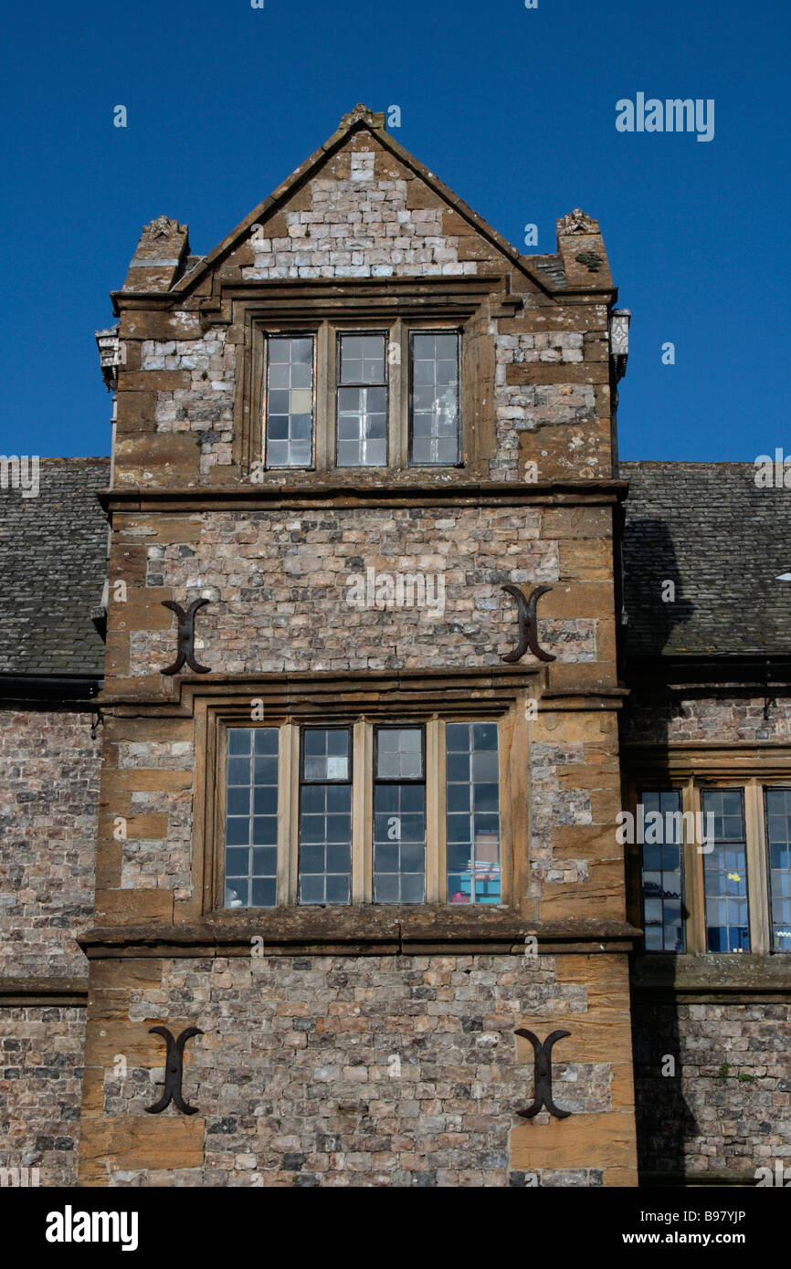 Elizabethan architecture hi-res stock photography and images - Alamy