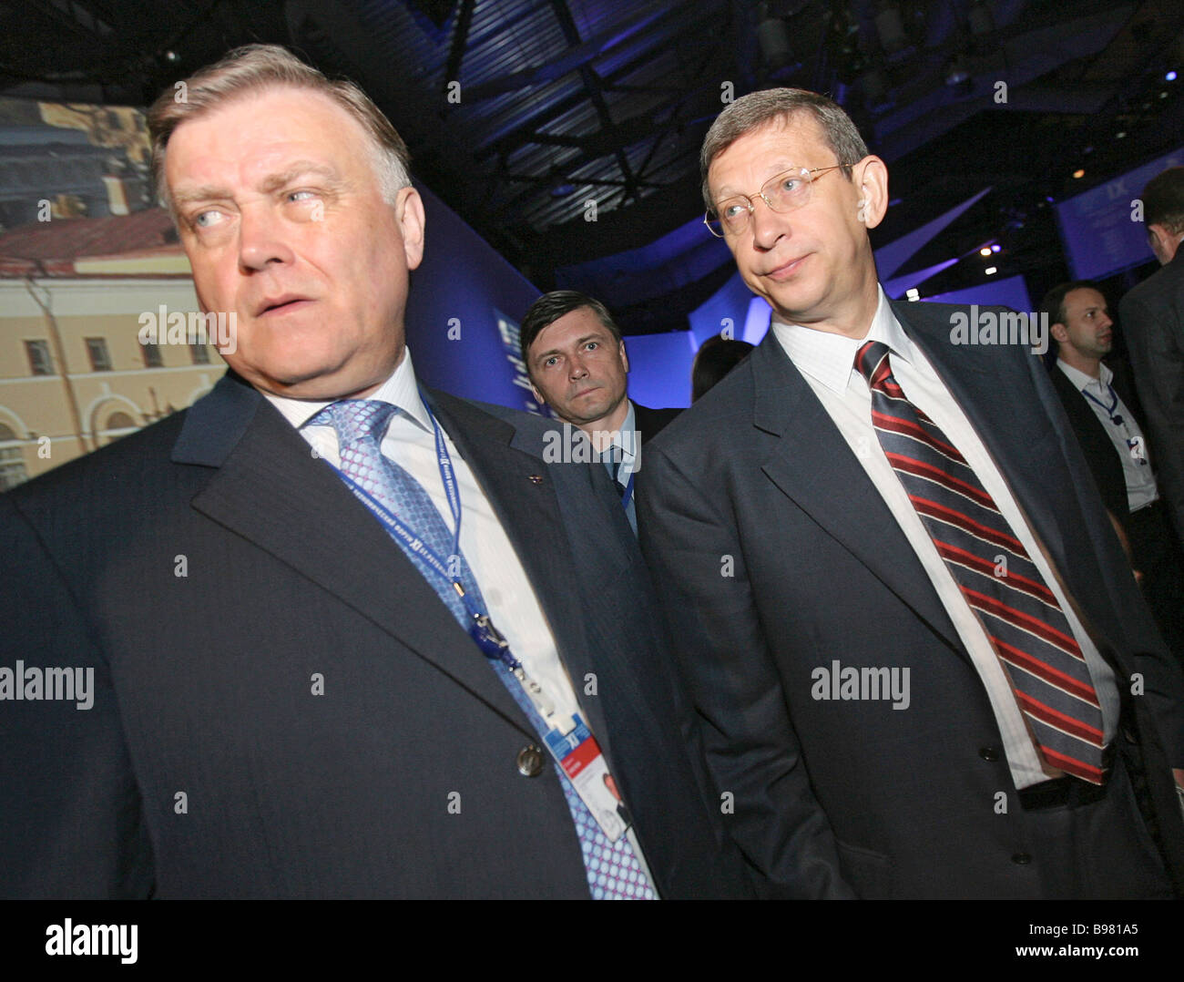 From left to right Vladimir Yakunin Russian Railways president and ... From left to right Vladimir Yakunin Russian Railways president and ...