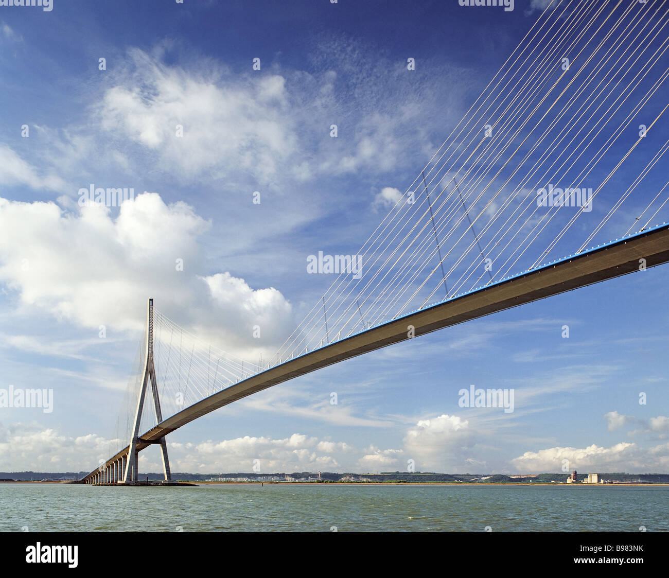 FRANCE NORMANDY BRIDGE PONT NORMANDIE RIVER SEINE Stock Photo - Alamy