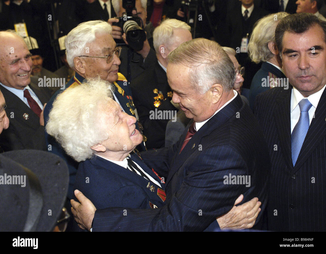 Presidents Emomali Rakhmonov of Tajikistan right foreground and lslam ...