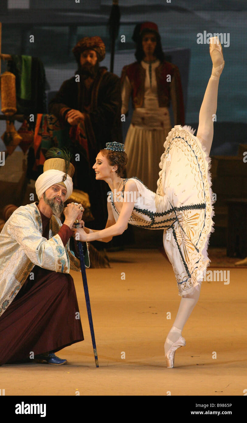 Svetlana Zakharova soloist of Russia s State Academic Bolshoi Theater ...