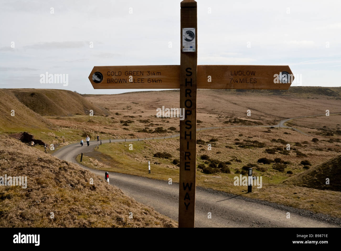 Signpost waymark hi-res stock photography and images - Alamy