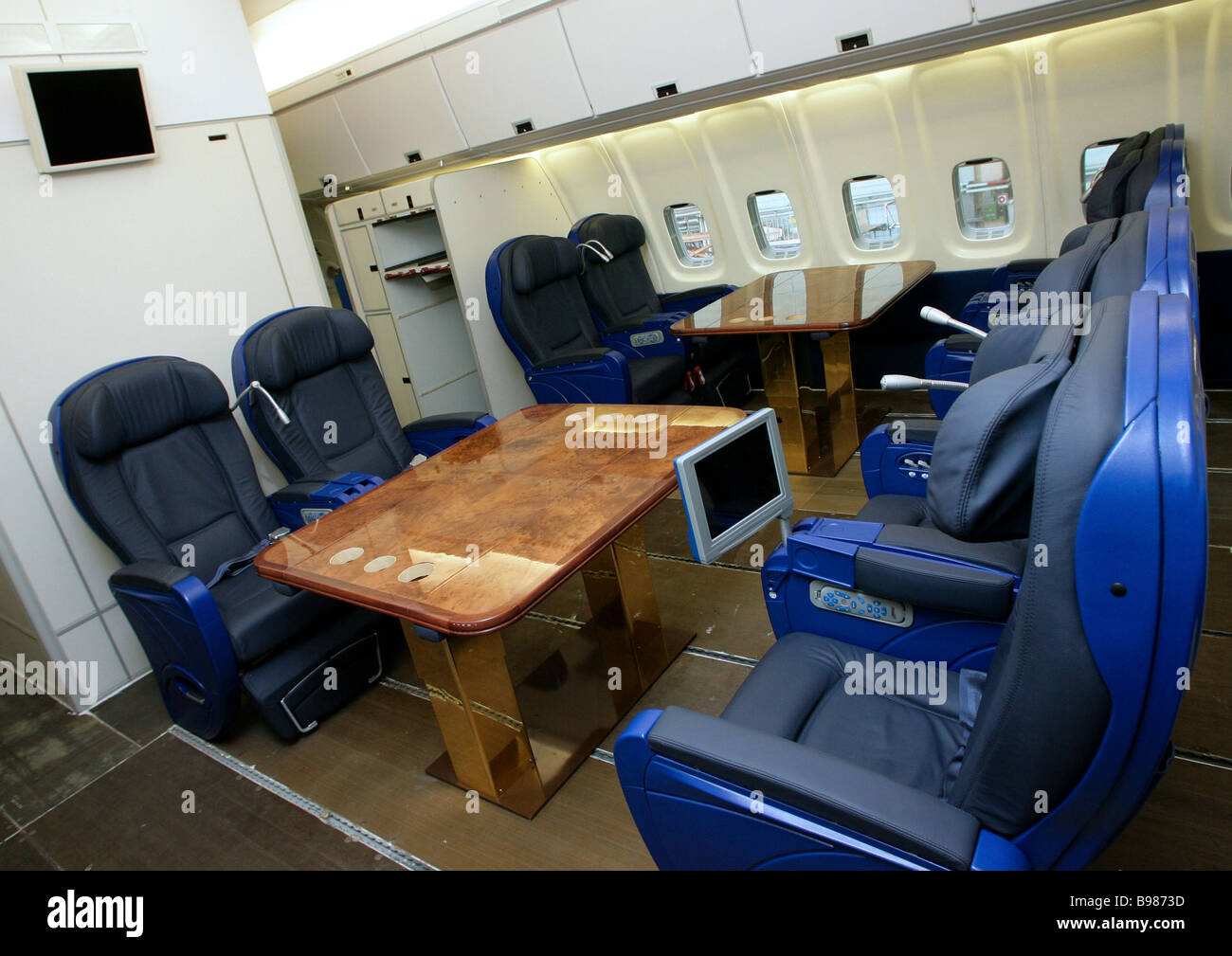 VIP module passenger plane Il 96 400M Voronezh public aircraft ...