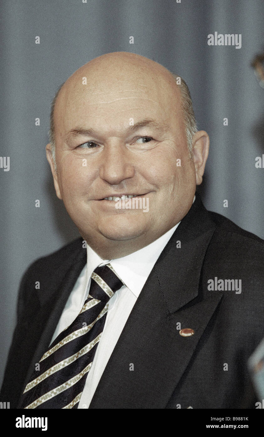 Yuri Luzhkov Mayor of Moscow Stock Photo - Alamy