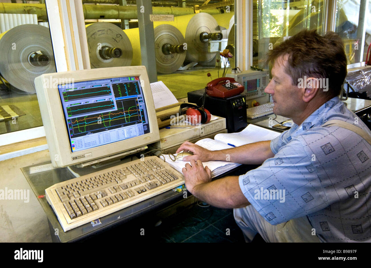 Manufacturing cardboard at the St Petersburg Cartonboard and Printing ...