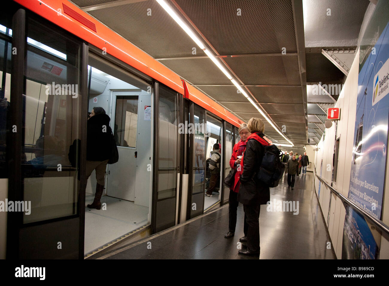 Montjuic funicular railway hi-res stock photography and images - Alamy