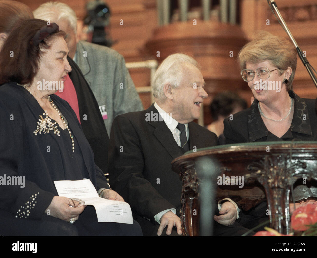 Artistic director of the contest singer Irina Arkhipova left composer ...