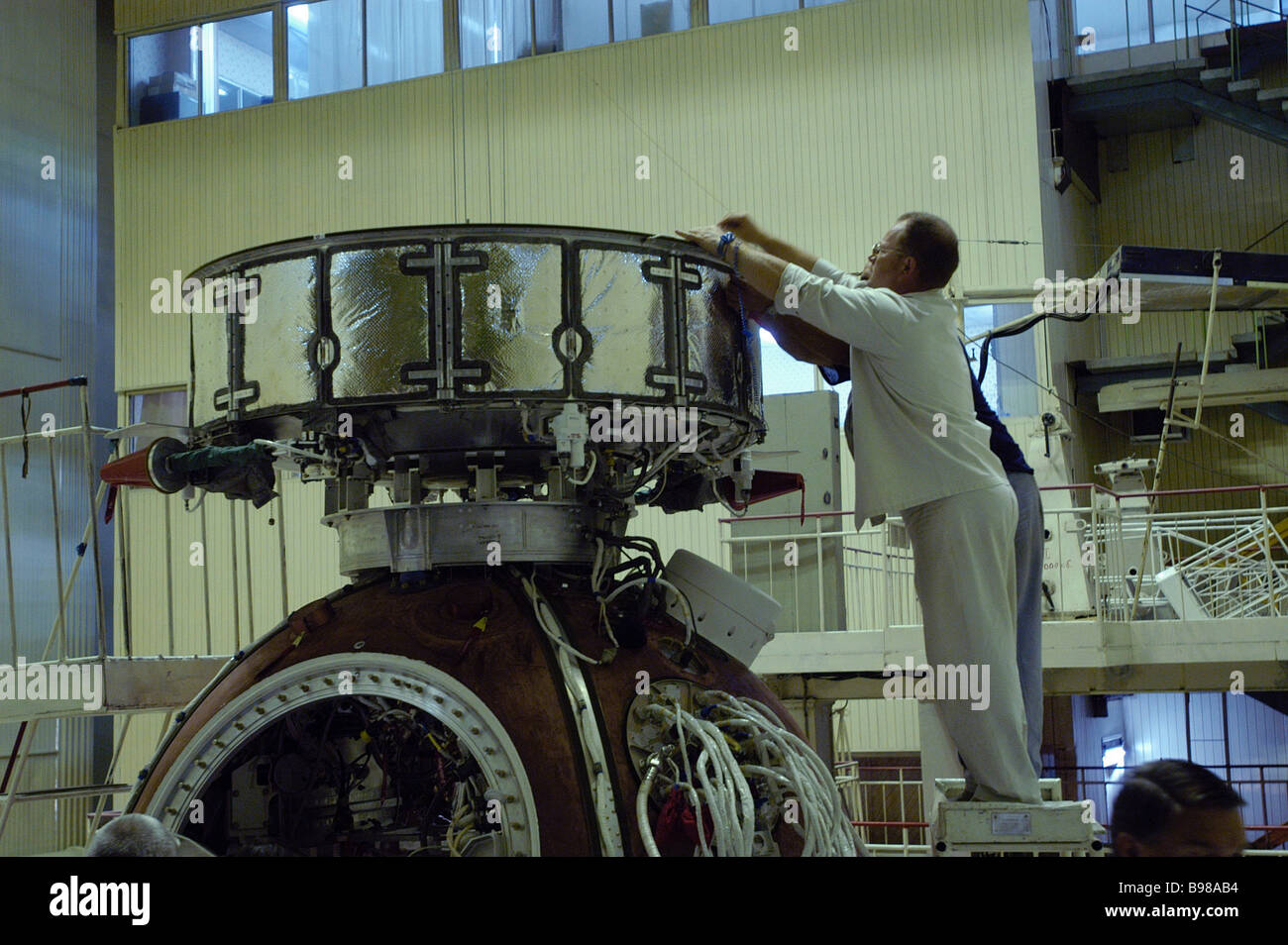 Constructing space vehicle Photon M 3 the Progress state research ...