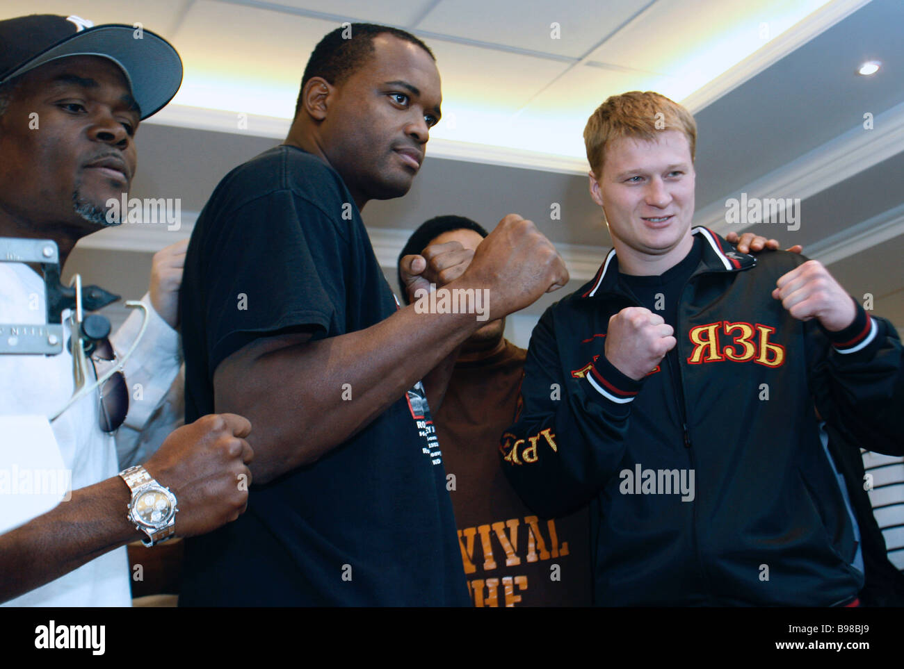 Right to left Russian heavyweight boxer Alexander Povetkin Olympic ...