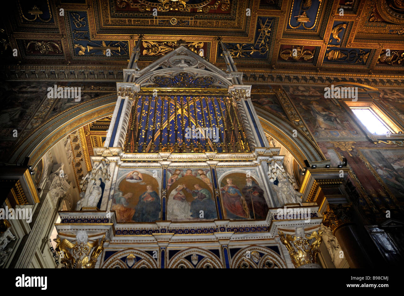 Tour st john lateran hi-res stock photography and images - Alamy