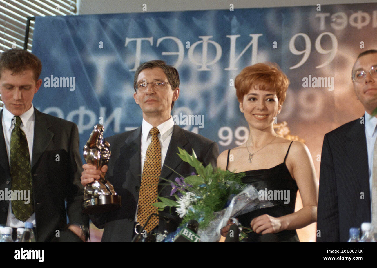 Hosts of NTV s Segodnya program Igor Krichevsky left Mikhail Osokin ...