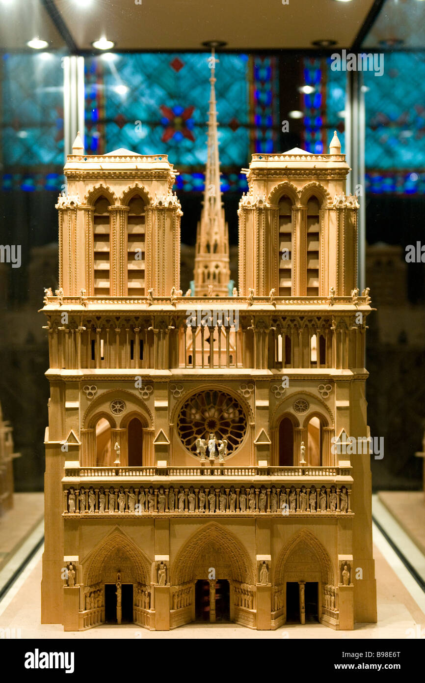 Notre Dame de Paris wooden model Stock Photo - Alamy