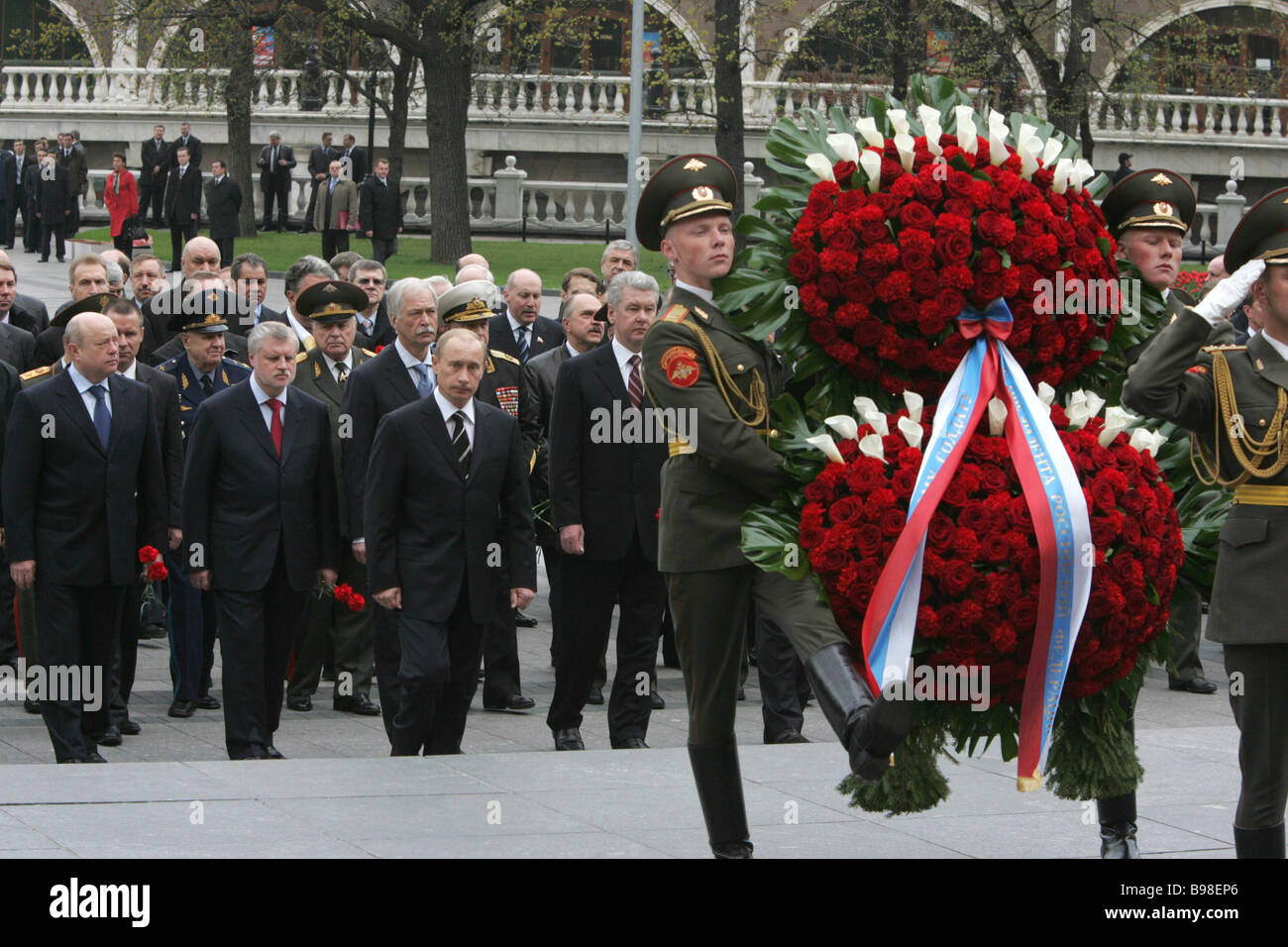 Left to right Russian Prime Minister Mikhail Fradkov Federation Council ...