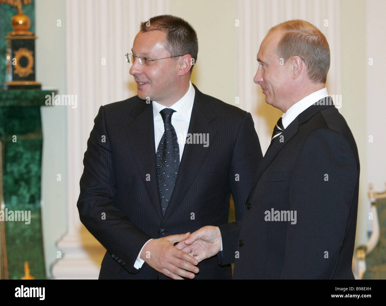 Russian President Vladimir Putin right meeting with Bulgarian Prime ...