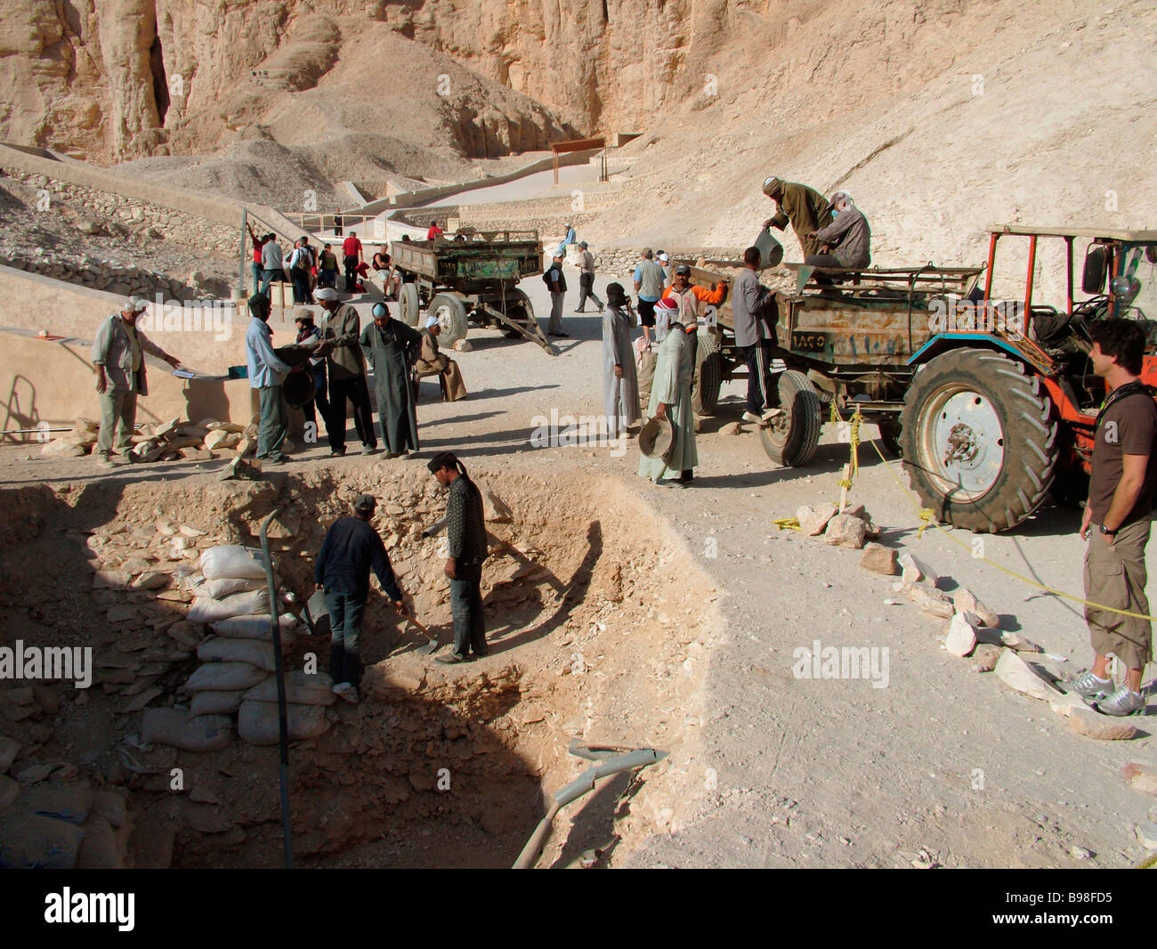 Archaeological dig egypt hi-res stock photography and images - Alamy