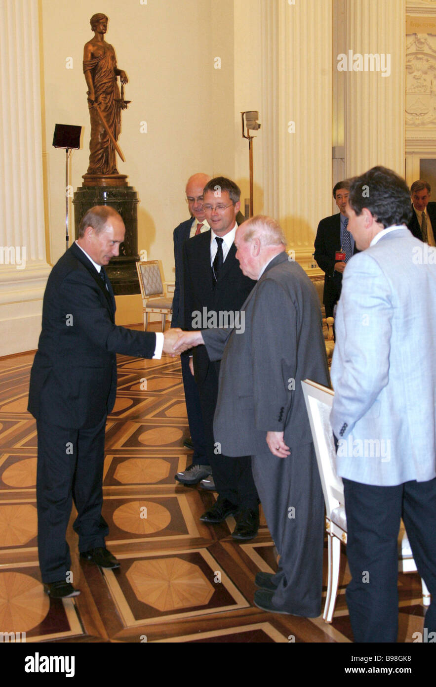 Russian President Vladimir Putin left meeting a group of foreign ...