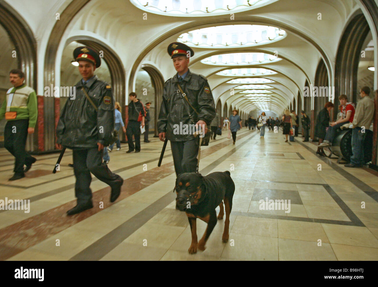 Moscow Metro Dog High Resolution Stock Photography and Images - Alamy